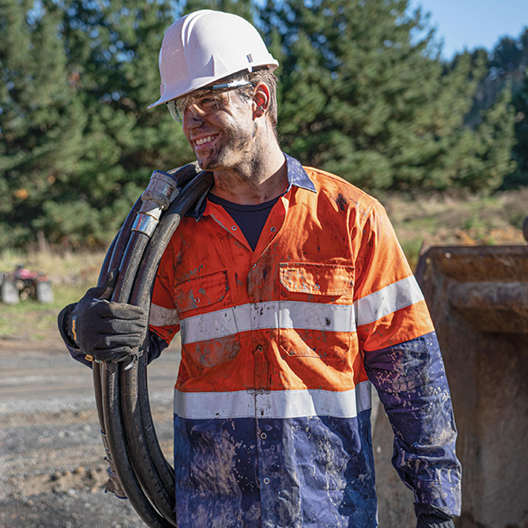 Uniforms and Workwear | Deane Apparel